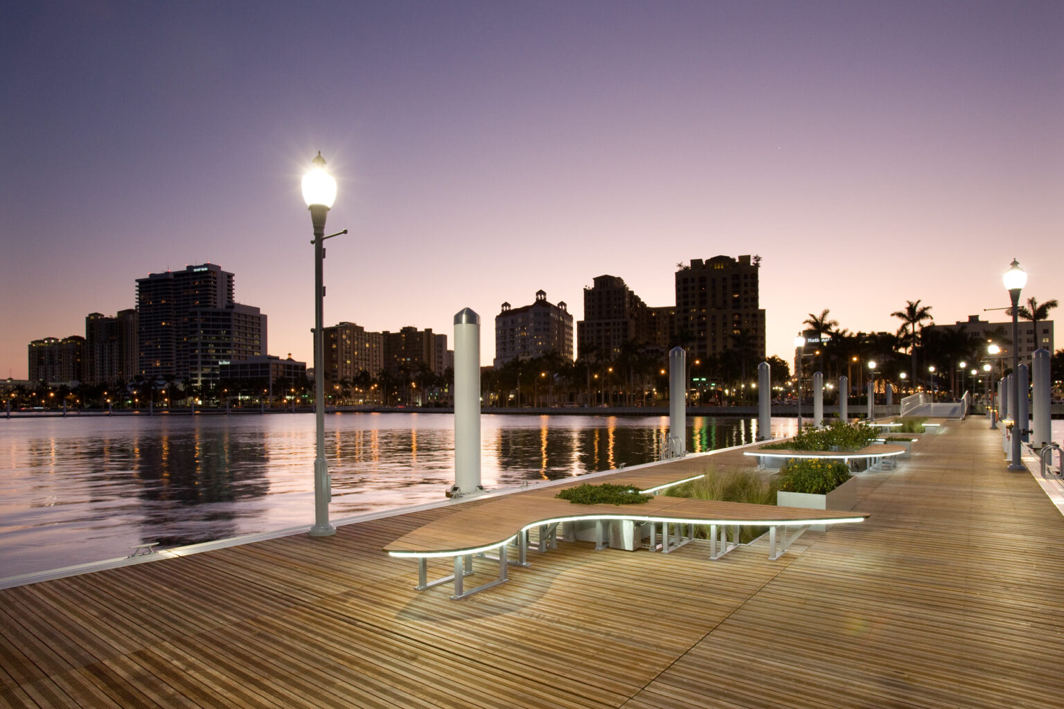 Aluminum City Docks for Public Waterfronts | MAADI Group
